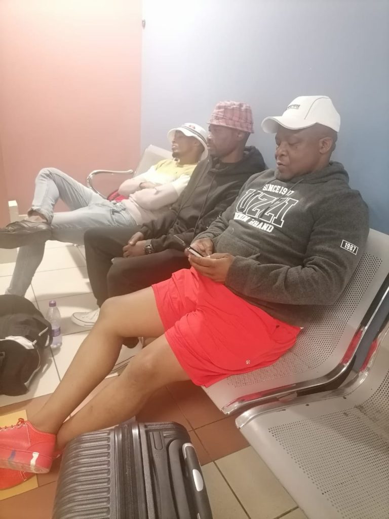 TEAM BULANA STUCK IN EAST LONDON – Ink Sport